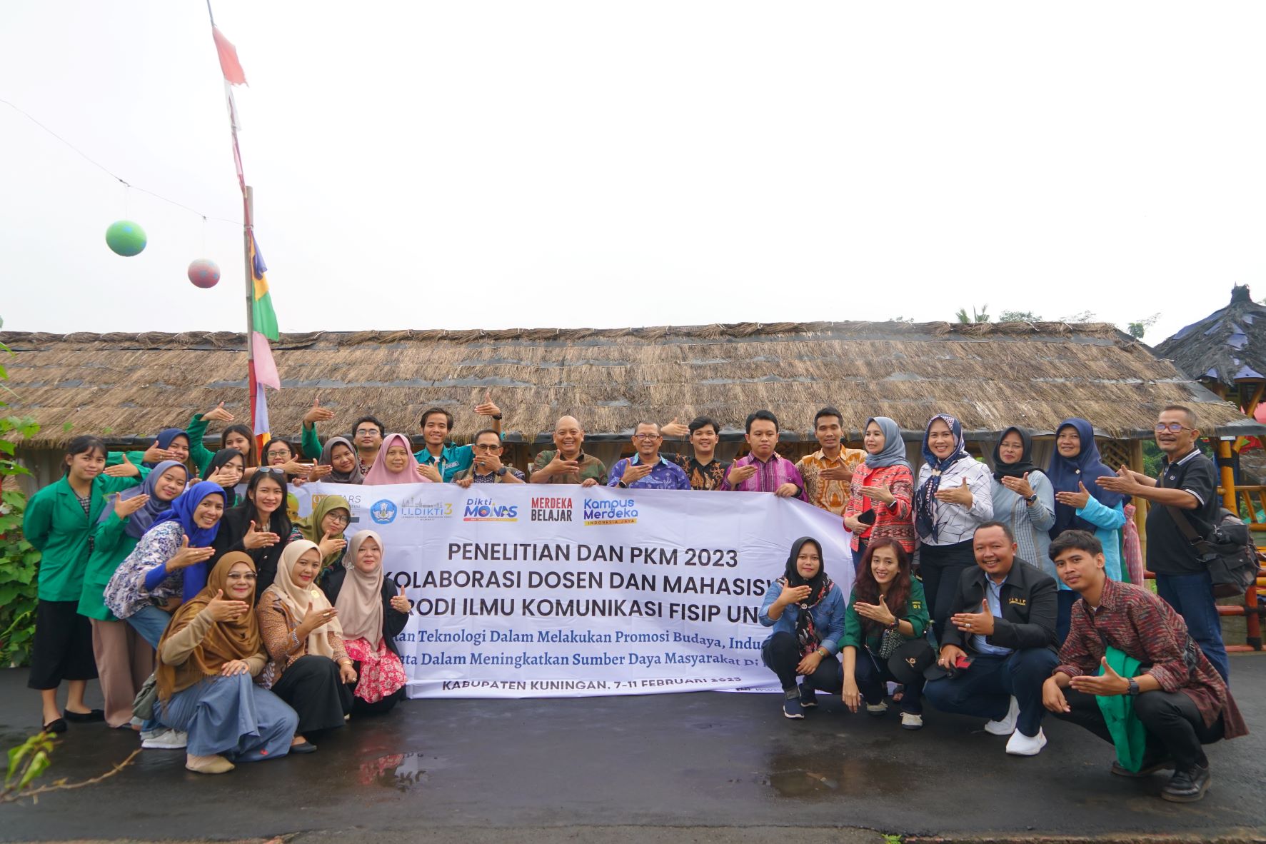Promosikan Budaya dan Pariwisata, Dosen dan Mahasiswa Ilmu Komunikasi ... Promosikan Budaya dan Pariwisata, Dosen dan Mahasiswa Ilmu Komunikasi ...